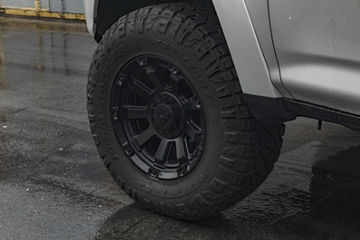 2019 Toyota 4Runner - XD GAUNTLET - Black | XD Wheels